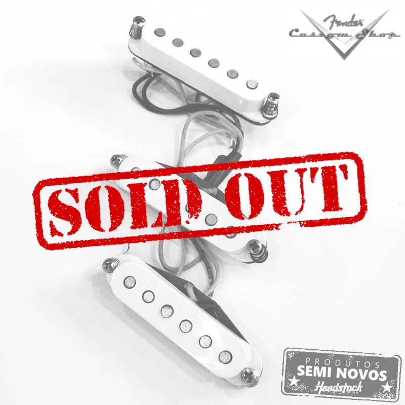 Fender | Custom Shop Fat 50's | Stratocaster Pickup Set | Headstock